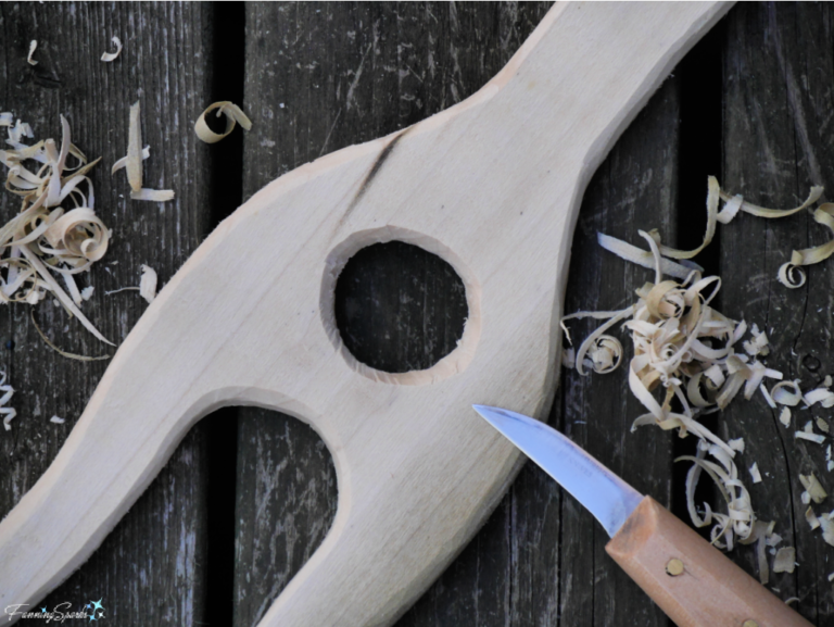 Lucet Cordmaking – DIY Tutorial – FanningSparks