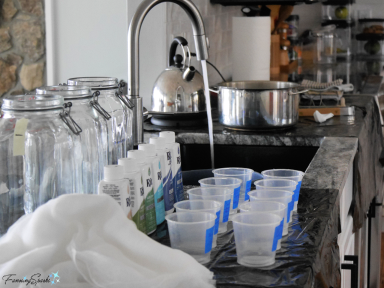 Experimenting with Fabric Dye – FanningSparks