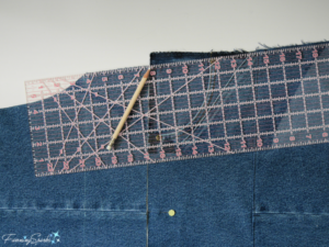 Maker Apron – DIY Tutorial – FanningSparks